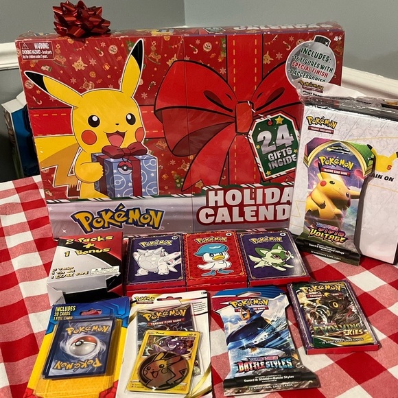 Pokemon | Toys | New Nintendo Pokmon Gift Bundle Includes Holiday ...